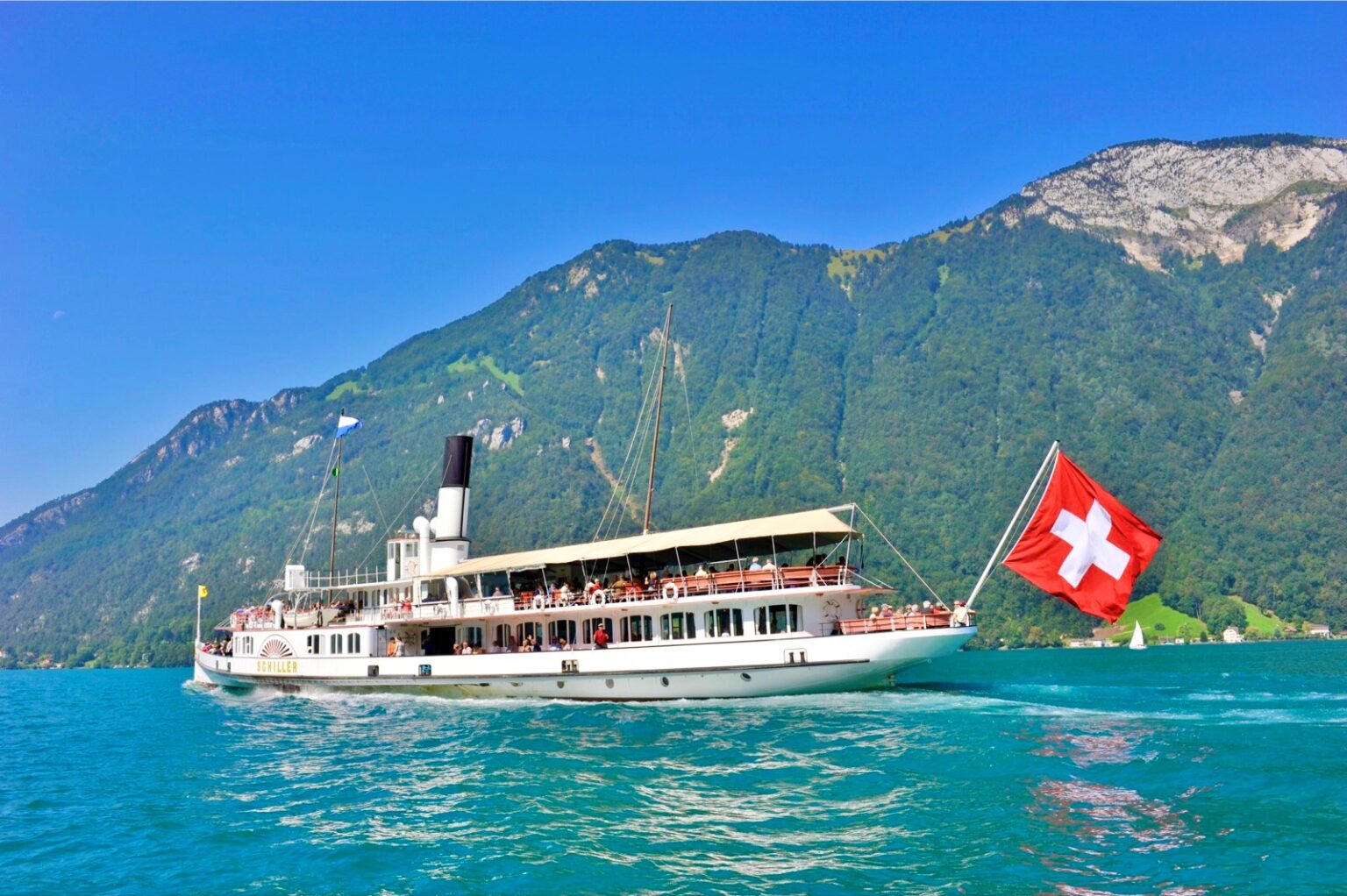 Fondue- und Raclette-Schiff auf dem Vierwaldstättersee!